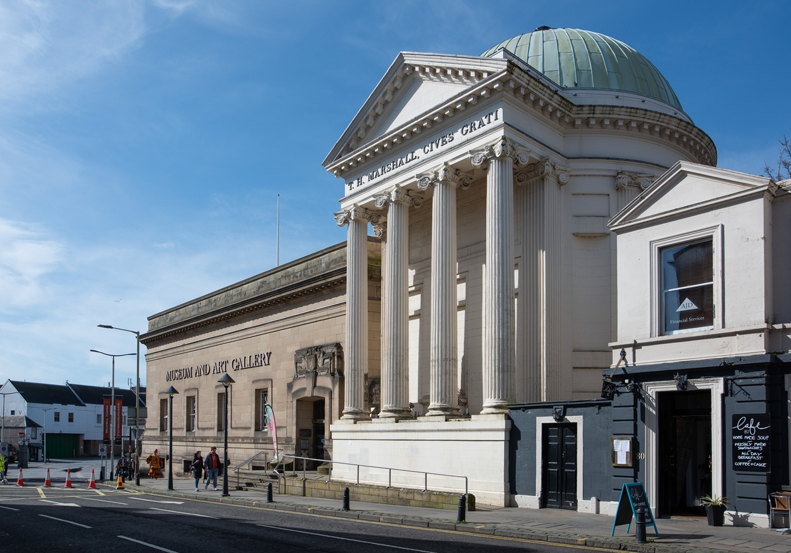 New collection for Perth Art Gallery - News | VisitScotland.org